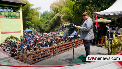 Mewakili Keturunan Raja Brawijaya V Saat Tradisi Yaa Qowiyyu, Airlangga ...