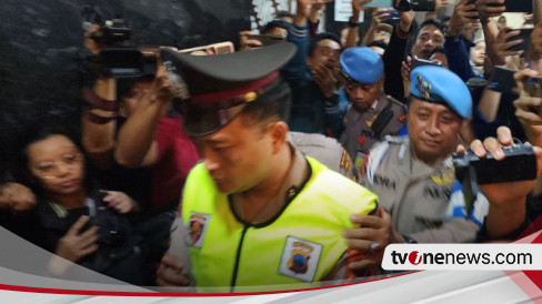 Tampang Aipda RZ, Oknum Polisi yang Tembak Pelajar di Semarang saat ...