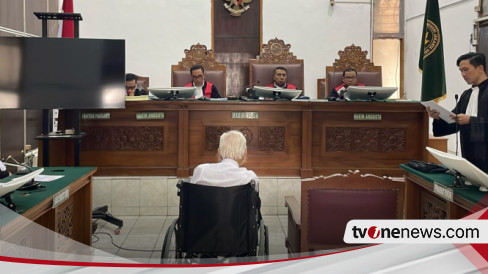 Ted Sioeng Dibantarkan ke RSPAD karena Sakit