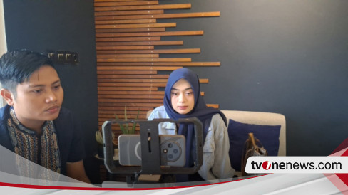 Video Syurnya Viral, Bu Guru Salsa Jember makin Sering Live Tik Tok, Ini Alasannya