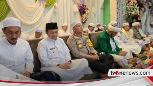 Datuk Kalampayan dan Guru Sekumpul Penjaga Api Islam di Kalimantan Selatan