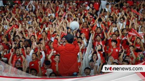Aksi Tifo Suporter Timnas Indonesia Curi Perhatian Dunia, Bikin Arsenal ...