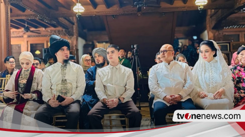 Di Depan Ratusan Tamu Pernikahan Anaknya, Ahmad Dhani Tiba-tiba Buat ...