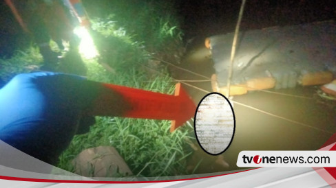 Geger! Mayat Pria Tanpa Identitas Ditemukan Hanyut di Kali Pesanggrahan