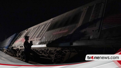 Buntut KA Argo Bromo Anggrek Anjlok, KAI Turunkan 13 Bus untuk Angkut ...
