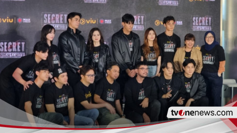 Diangkat dari AU Viral di TikTok, Secret High School Siap Tayang Bulan ...