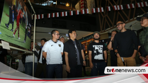 Pameran Foto Timnas Indonesia Digelar, Arya Sinulingga Ungkap Peran ...