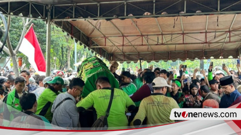 Paman Ungkap Detik-Detik Terakhir Affan: Dia Lagi Antar Pesanan Makanan ...