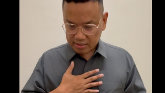 Uya Kuya Tak Bisa Lagi Sembunyikan Kesedihannya Usai Rumahnya Dijarah ...